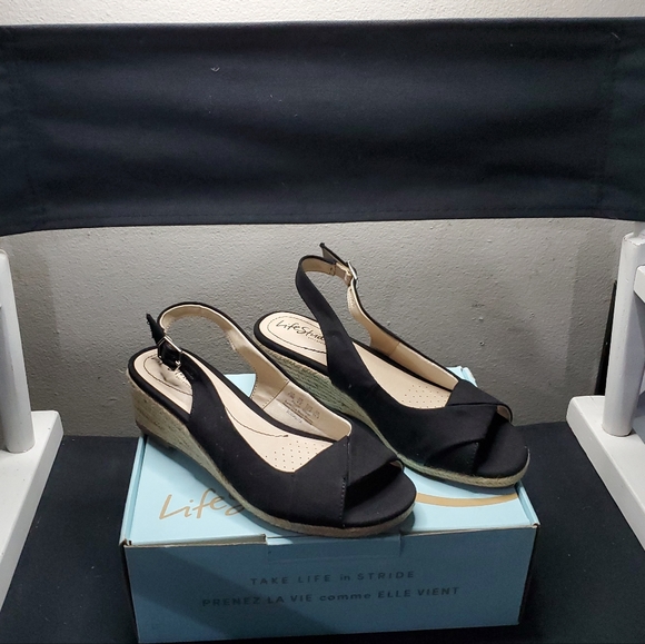 Life Stride | Shoes | Life Stride Womens Socialite Espadrille Wedge ...